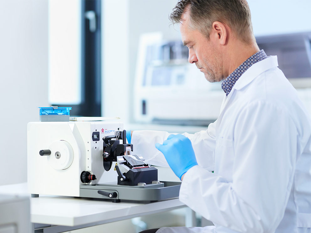 Accu-Cut® SRM™ 500 | Sakura Finetek Europe